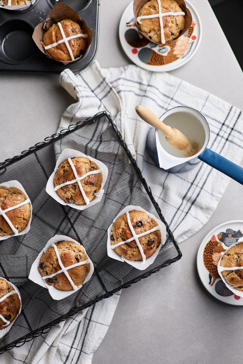 Hot Cross Muffins « Iron Chef Shellie
