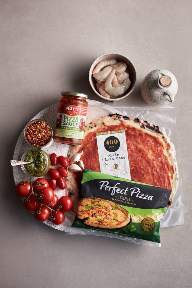 Garlic Prawn & Pesto Pizza « Iron Chef Shellie