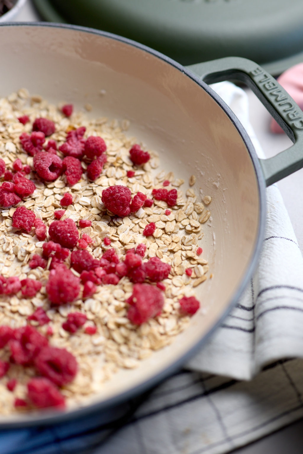 Baked Oatmeal with Raspberries « Iron Chef Shellie