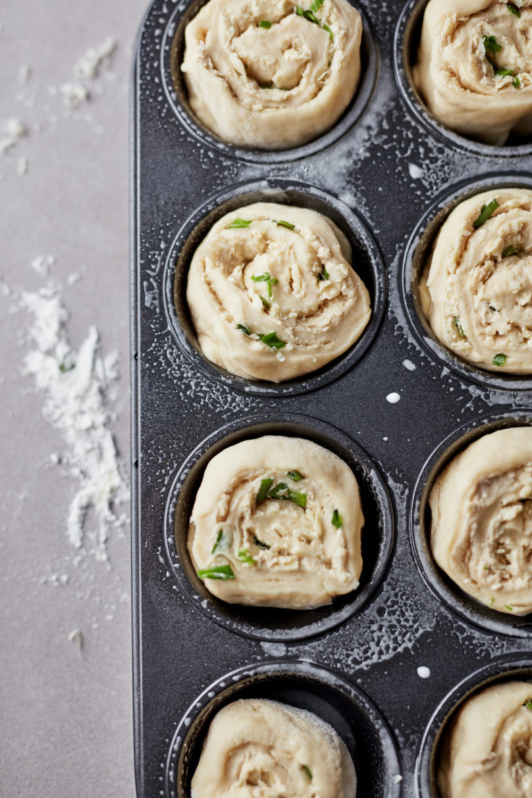 Spring Onion & Gruyere Buns « Iron Chef Shellie